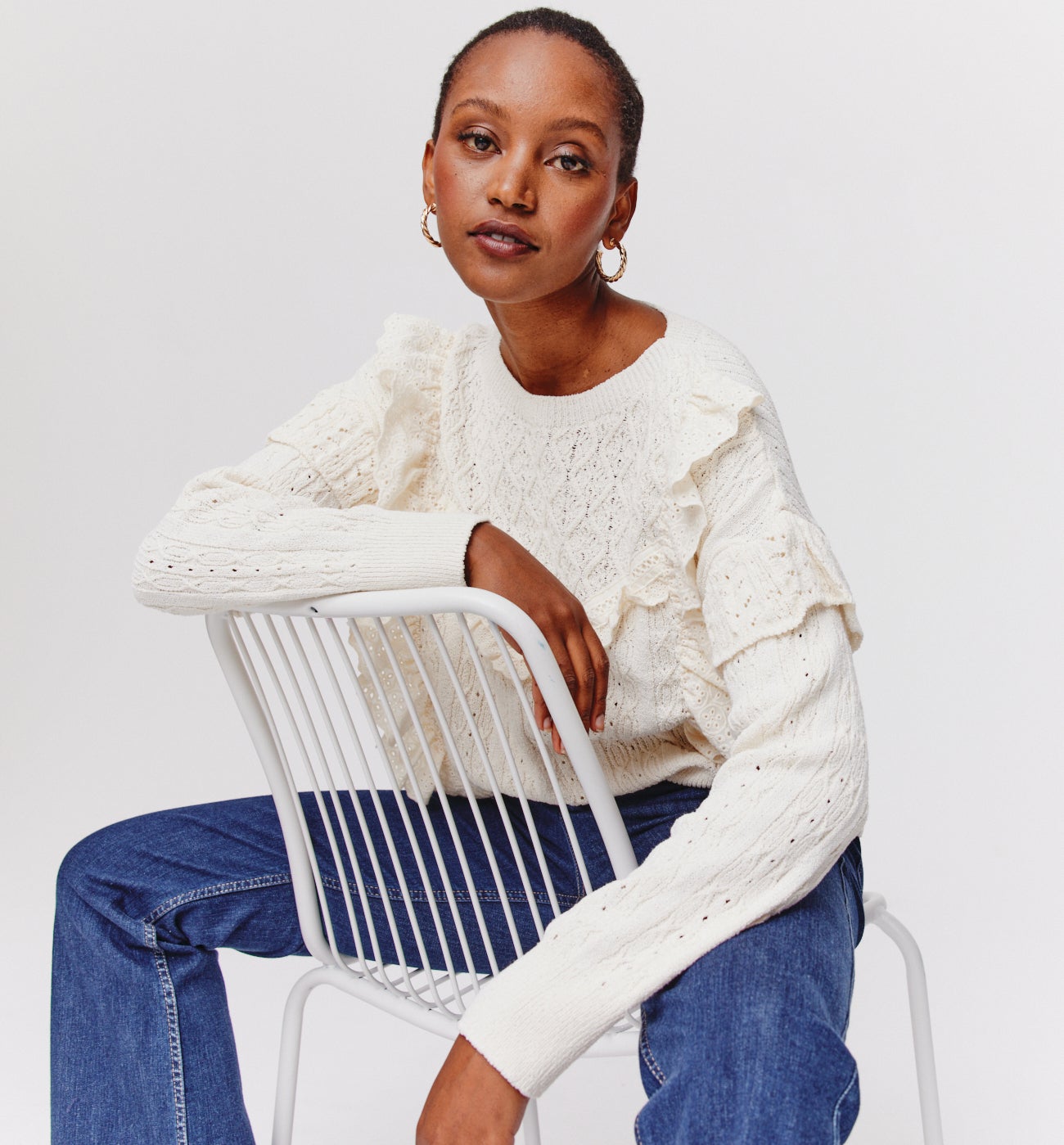 Fancy frilly jumper - Ecru