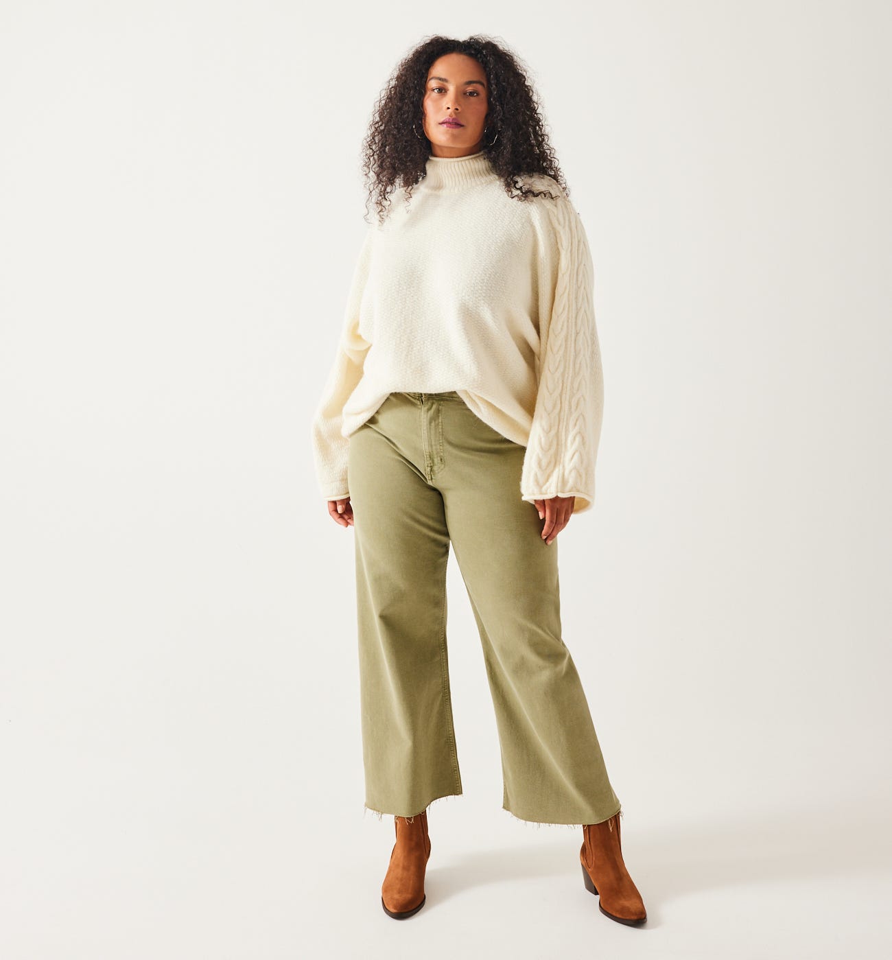 Loose raised-neckline jumper - Ecru