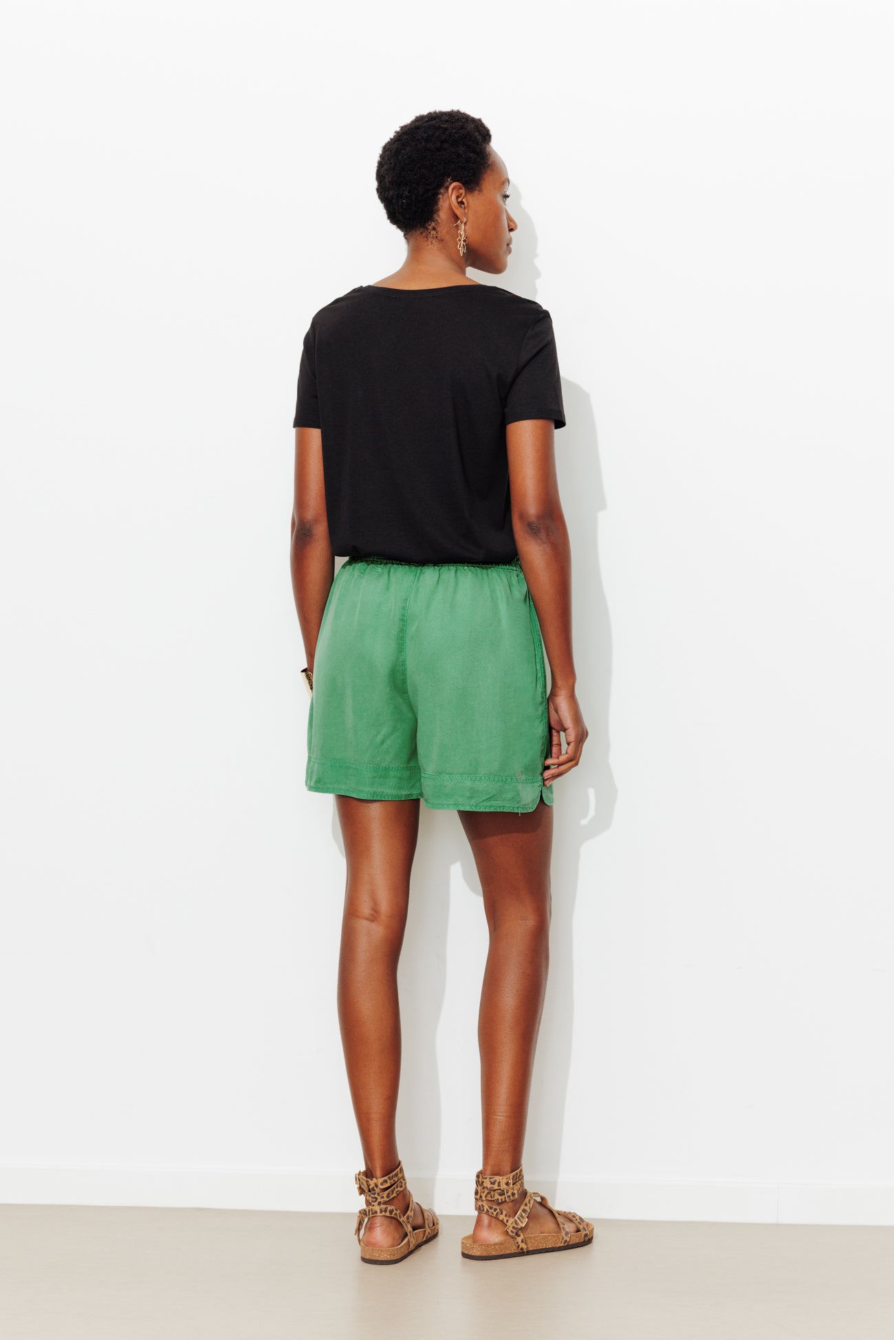 Plain lyocell shorts - Light green