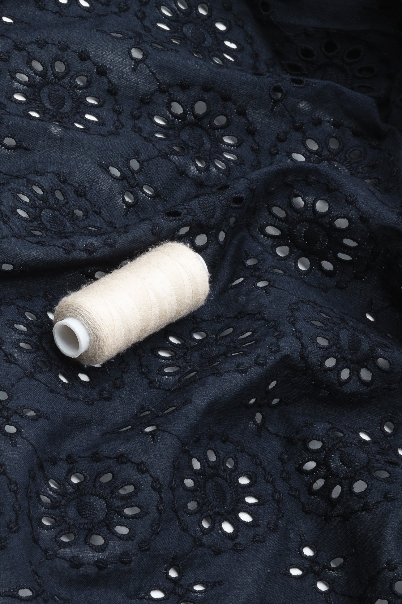 3m broderie anglaise fabric - Navy blue